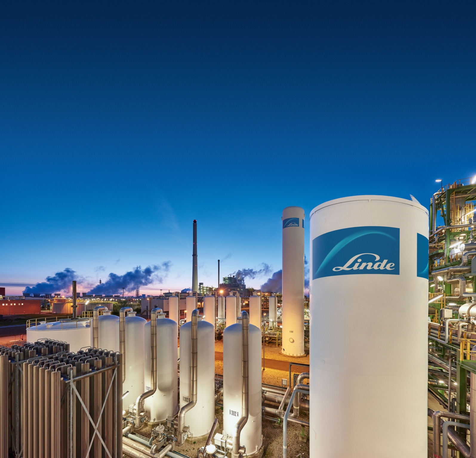 Linde Starts up Supply of Clean Hydrogen and Captured Carbon Dioxide to ...